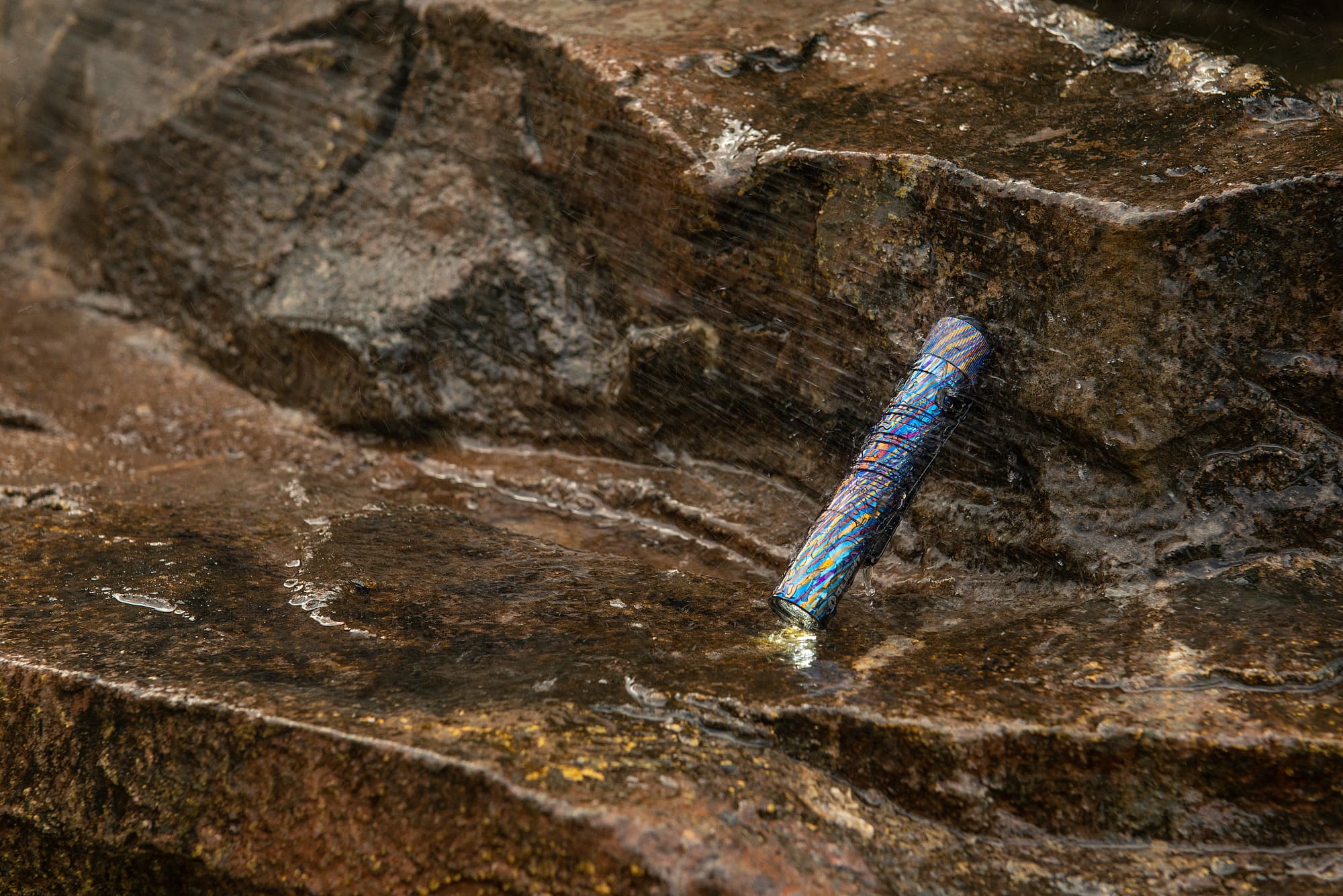 Olight i3T AAA Flashlight - Titanium Damascus - Its Not A Knife